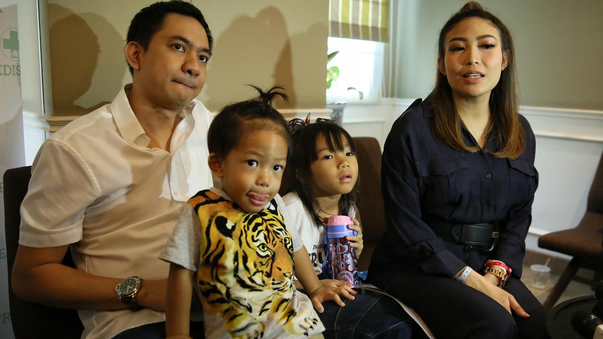 Arti Nama Anak Ketiga Ayu Dewi dan Regi Datau - Entertainment Fimela.com