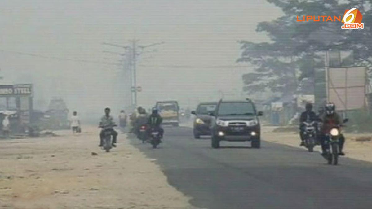 [VIDEO] Asap Tebal Riau Meluas Hingga Sumatera Utara - News Liputan6.com