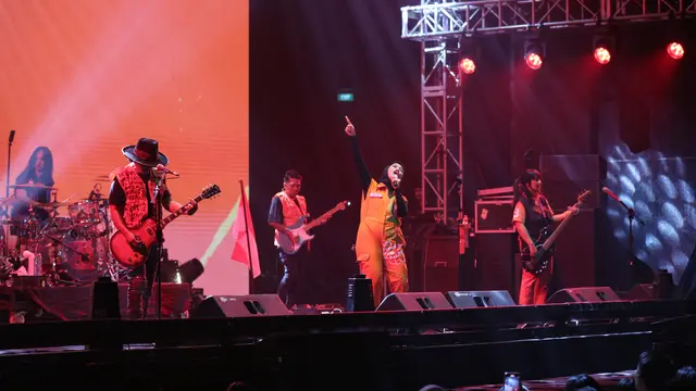 Kotak Guncang Panggung JBL Festival 2025 di Jakarta, Nyanyi Lagu Pelan ...