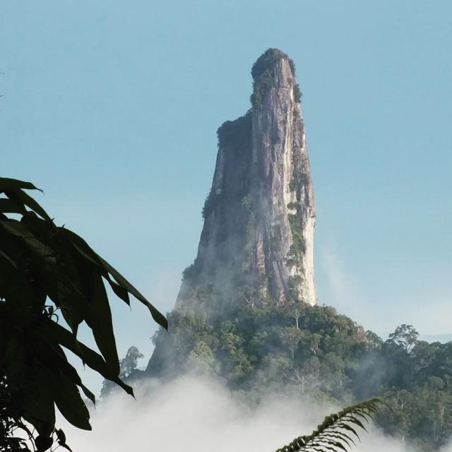 6 Fakta Menarik Gunung Puruk Sandukui yang Terkenal dengan Jalur ...