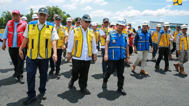 Menteri Basuki: Tol Cisumdawu Ruas Cimalaka-Dawuan Sudah Siap Fungsional untuk Mudik Lebaran ...