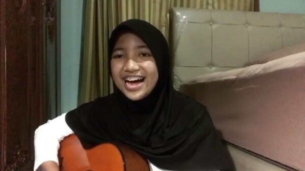 Luncurkan Lagu Bunda, Aulia Shabrina Semakin Tinggi Suara Emasnya - ShowBiz Liputan6.com