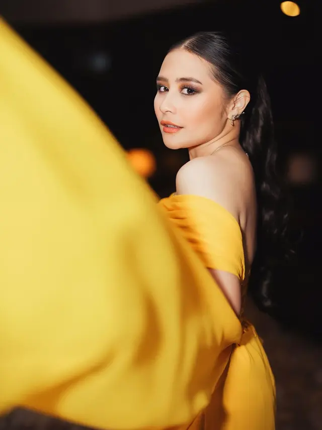 Buku 5 Detik dan Rasa Rindu Karya Prilly Latuconsina Dibikin Serial ...