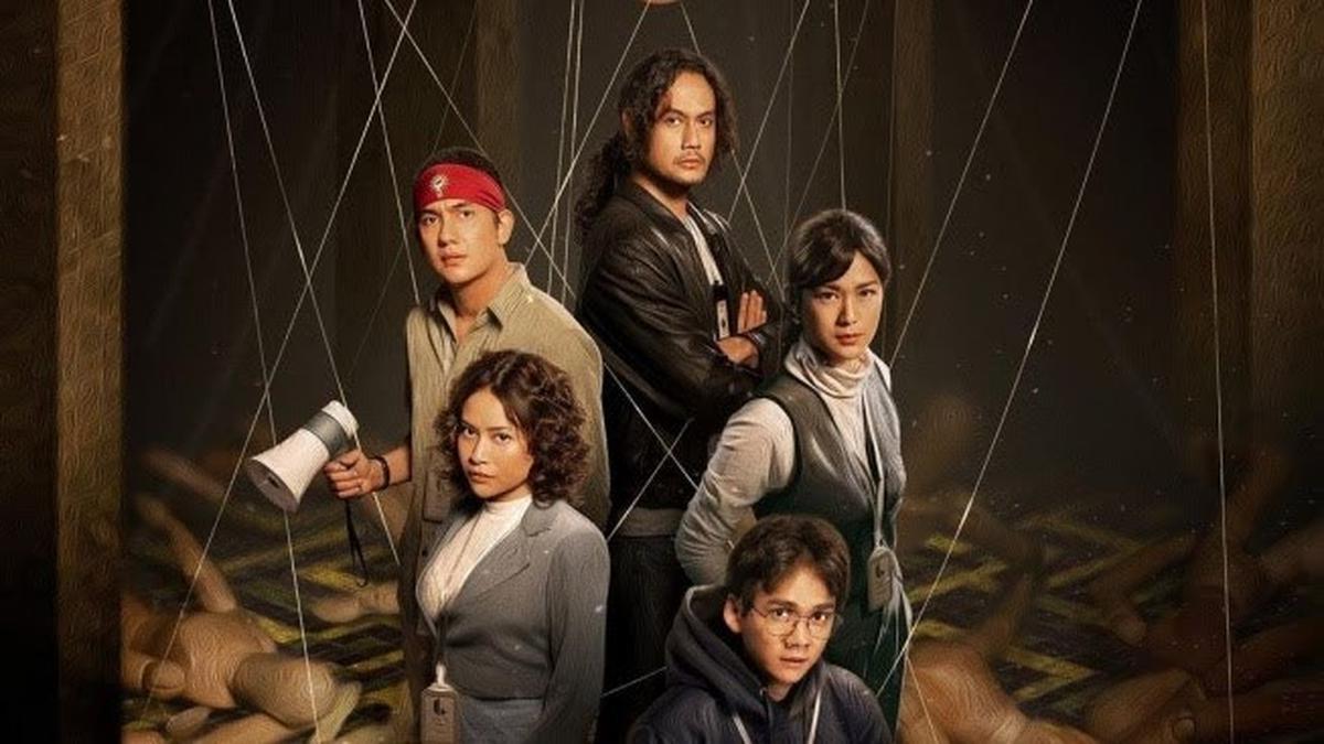 6 Fakta Film Seri Rencana Besar, Dari Adipati Dolken Hingga 700 Ribu ...