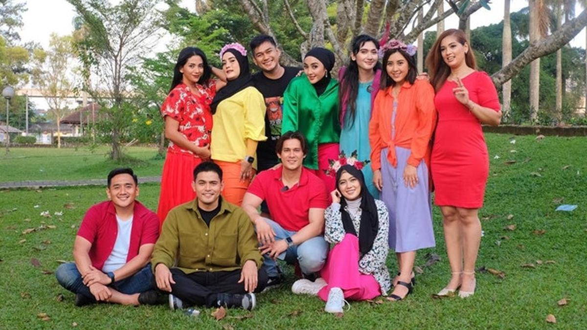 6 Momen Reuni Artis Kolosal Genta Buana Ini Bikin Netizen Nostalgia ...