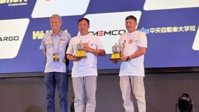 Kado HUT RI ke-80, Pembalap Memen Harianto Menang di AXCR 2025