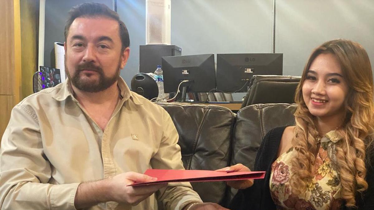 Riccardo Mazzoni dan Clarisa Arda Berdamai, Gugatan Dicabut Setelah ...