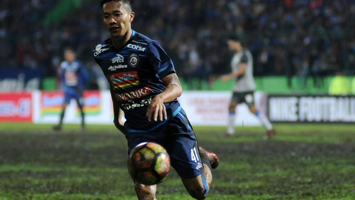Dendi Santoso Mengaku Arema Kelelahan saat Ditahan Persela