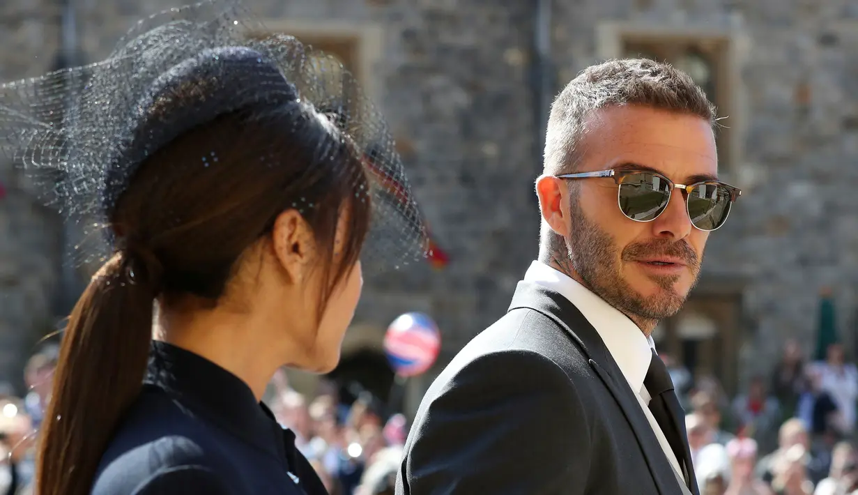 FOTO: Ganteng dan Cantik, Begini Gaya Beckham dan Victoria ke Royal ...