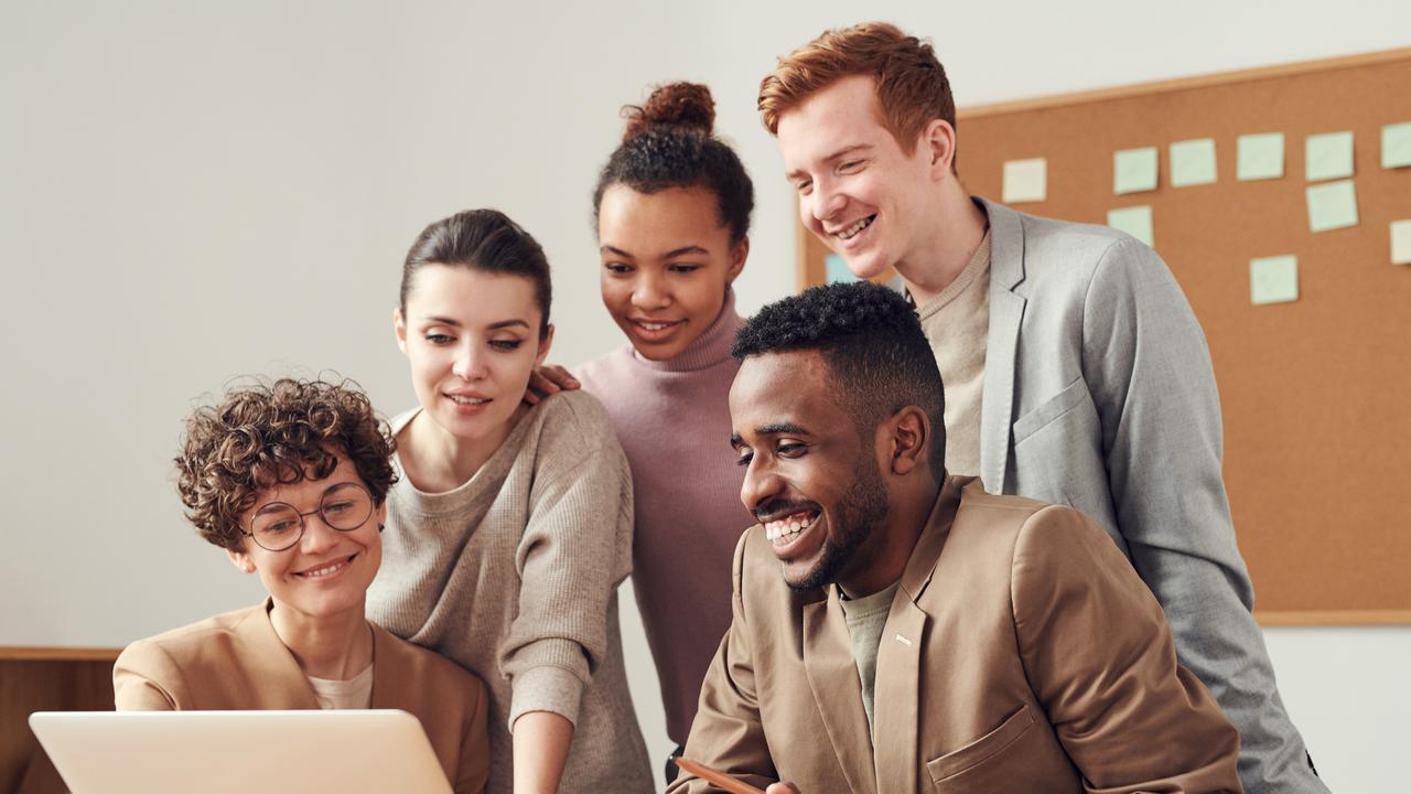 140 Quotes Teamwork yang Penuh Motivasi dan Inspirasi, Bikin Kompak