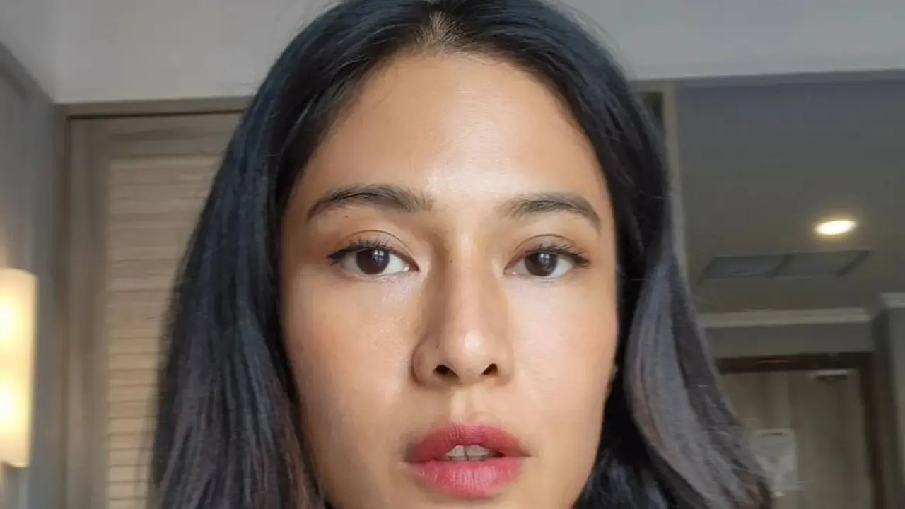 Ubah Gaya Rambut, Intip Beberapa Model Rambut Simple ala Dian Sastro ...