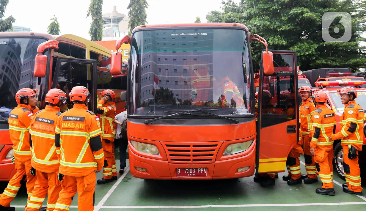 Basarnas Kirim 47 Personel Bantu Korban Gempa Turki - Foto Liputan6.com
