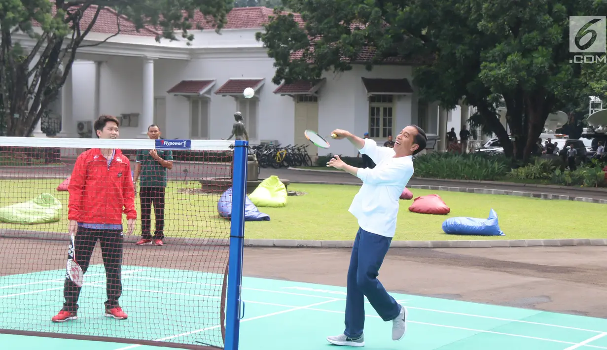 PHOTO: Jokowi Nongkrong Bareng Pemuda dari Seluruh Indonesia di Istana Bogor - Foto Liputan6.com