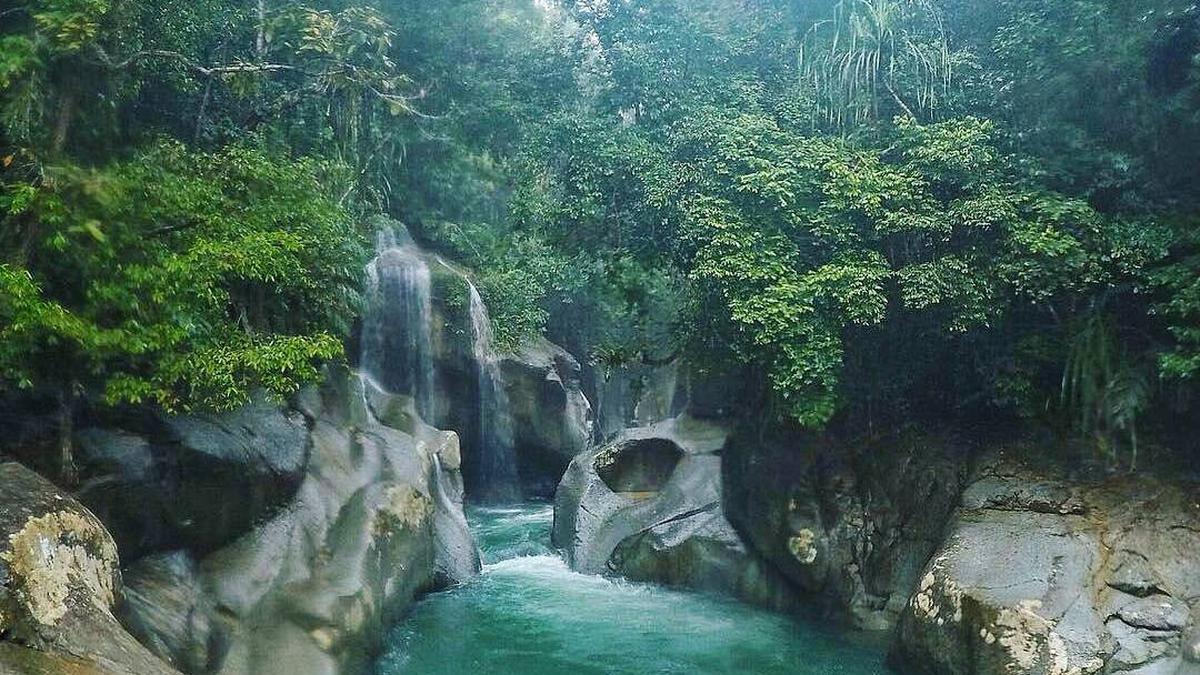 Rekomendasi Wisata Alam di Sumatra Barat