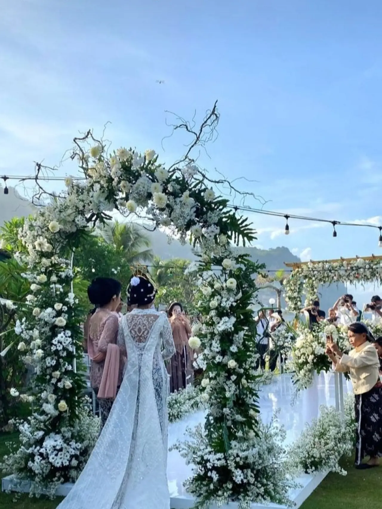 Tri Suaka dan Nabila Maharani Resmi Nikah, Ini 6 Potret Akad Nikah di ...