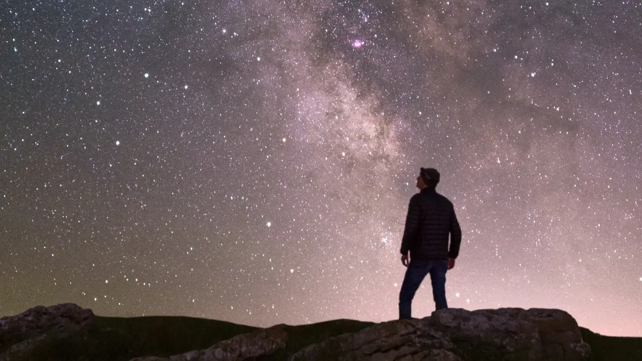 120 Quotes Malam Singkat yang Bijak dan Penuh dengan Renungan - Hot ...