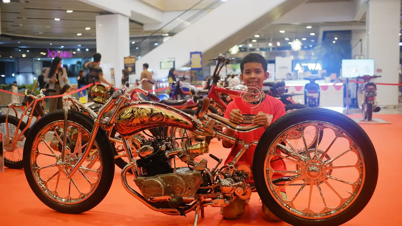 Modifikator Berusia 16 Tahun Memenangkan Kelas FFA HMC 2023 Seri Pekanbaru - Otomotif Liputan6.com