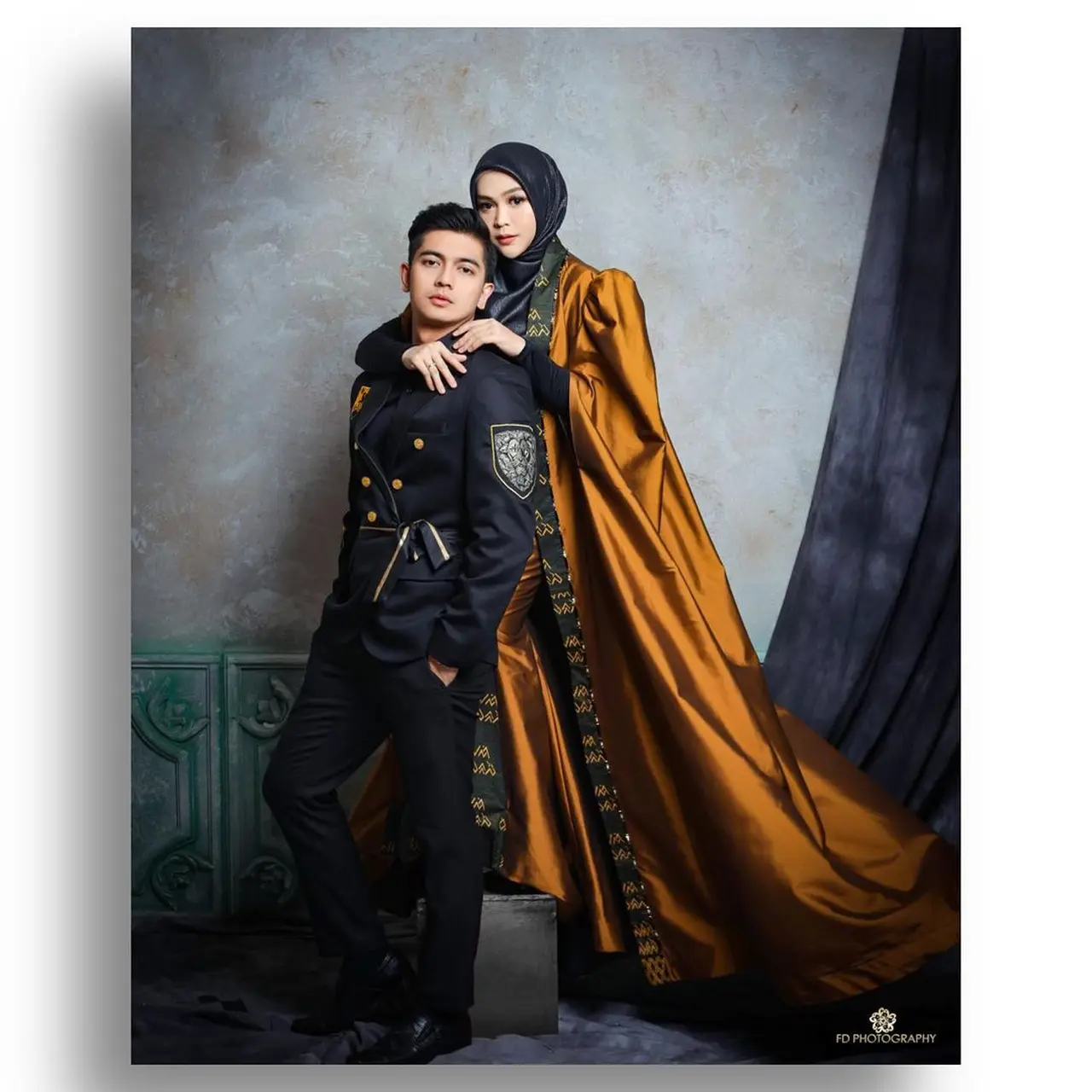 6 Pemotretan Terbaru Ria Ricis dan Teuku Ryan, Bak Ratu dan Raja - Hot ...