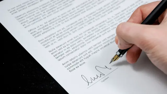 11 Contoh Surat Permohonan untuk Berbagai Keperluan, Siap Dipakai