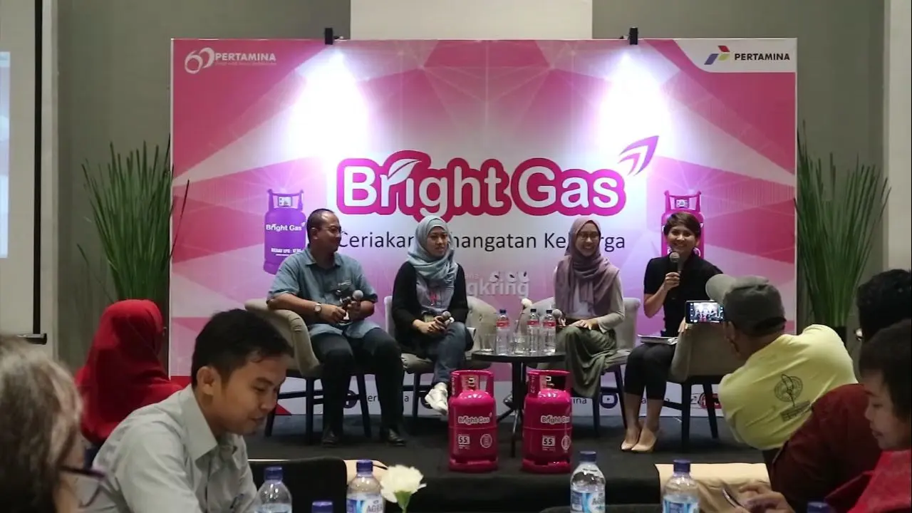 Bright Gas, Si Pink yang Mampu Menghangatkan Keluarga - Citizen6 ...