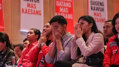 Beda Caption Instagram Erina Gudono dan Kaesang Unggah Bareng Foto 'Prewedding' - Regional ...