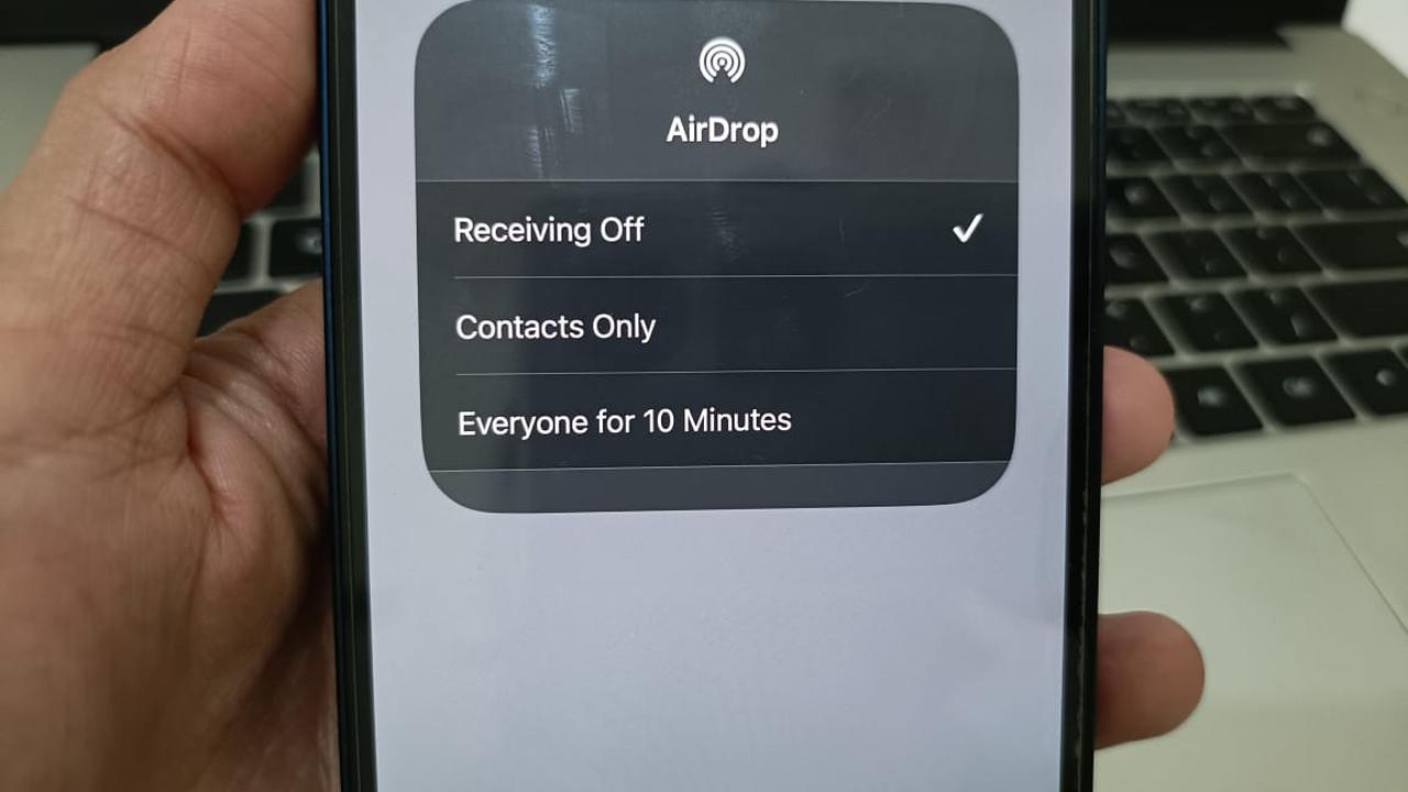 Panduan Lengkap AirDrop di iPhone, Mac, dan iPad: Kirim File Cepat dan ...