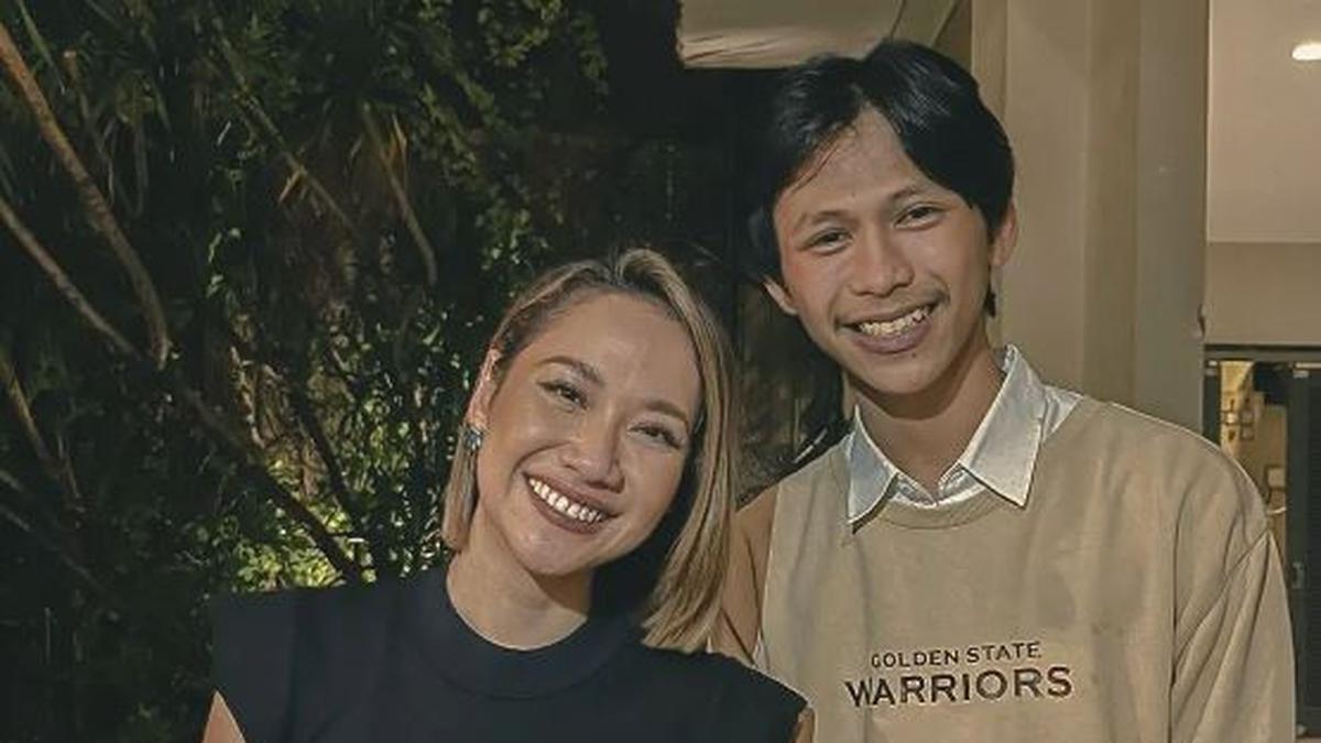 Danar Widianto Lolos 4 Besar X Factor Indonesia, Bupati Banyumas Galang ...