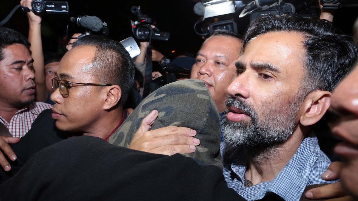 Kondisi Terkini Axel Matthew, Putra Jeremy Thomas - Entertainment ...