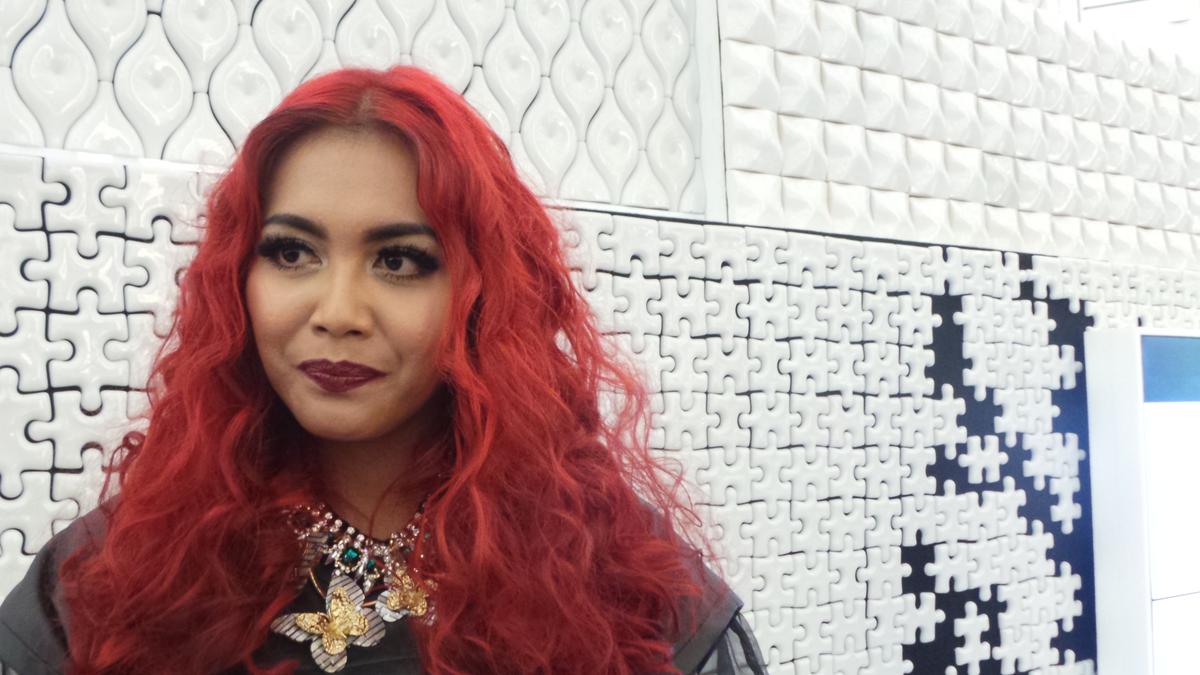 Belum Menjanda, Denada Sudah Didekati Pria Asal Amerika Serikat ...