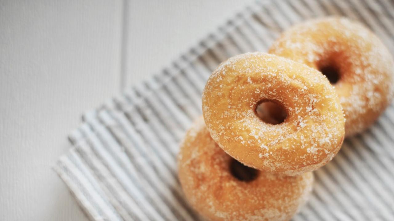 5 Resep Donat Labu Kuning 1 Kg, Ada Rasa Cokelat sampai Gurih Manis Santan