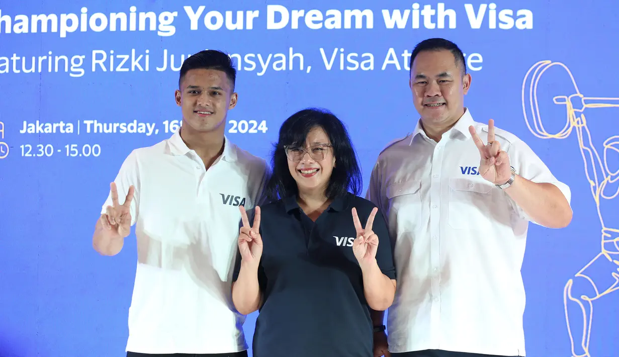 Foto: Lifter Rizki Juniansyah Terpilih Jadi Bagian Tim Visa yang Beri ...