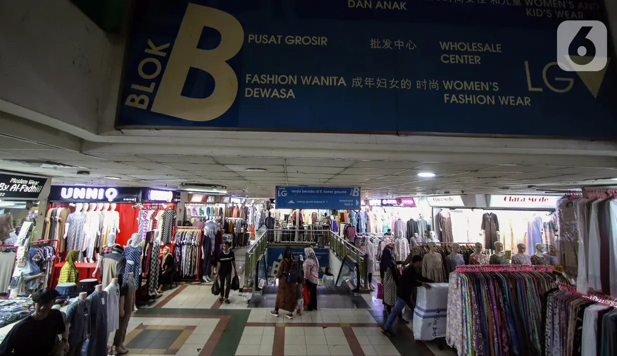 Imbas Belanja Online, Pasar Tanah Abang Sepi Pengunjung - Foto Liputan6.com