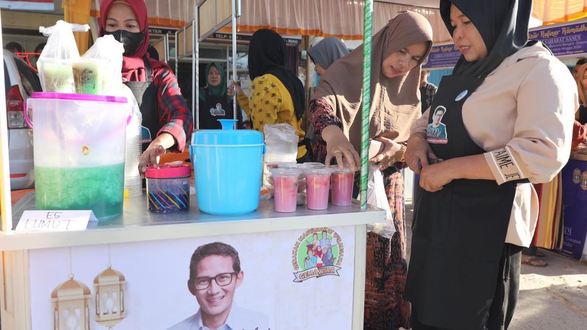 Gelar Lapak UMKM, Relawan Sandiaga Bantu Pedagang Cuan saat Ramadhan