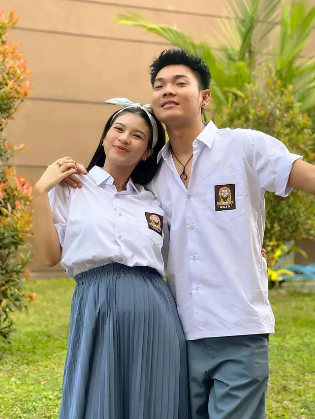 6 Potret Tri Suaka Jadi Suami Siaga untuk Nabila Maharani, Bahagia Menjadi Ayah - Hot Liputan6.com