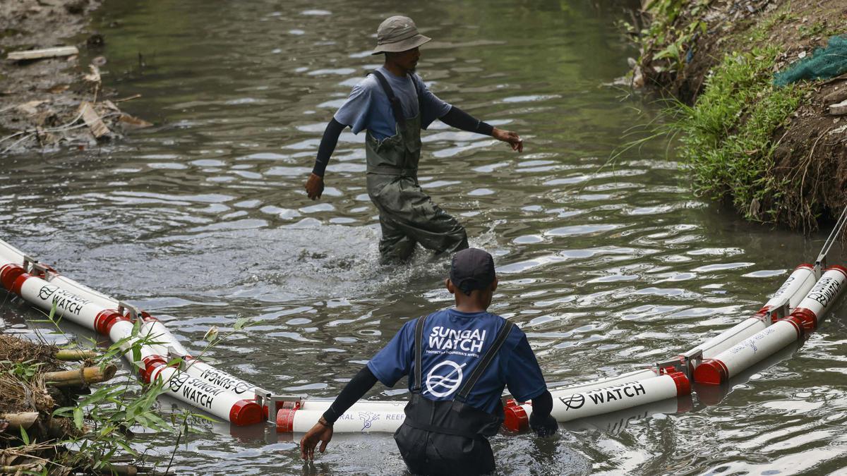 Mengenal Sungai Watch, Komunitas Gerakan Bersih-Bersih Sampah di Sungai