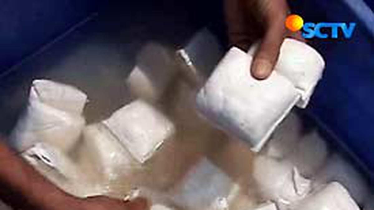 Tahu Berformalin Dijual di Pasar Serang - News Liputan6.com