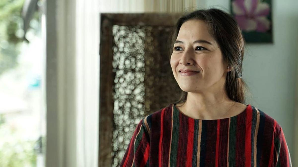 7 Pesona Vonny Cornellya yang Masih Lajang di Usia 40 Tahun