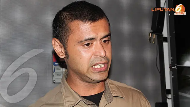 Wah... Setiap Hari Mike Lucock Siap Masak untuk Pacar - ShowBiz ...