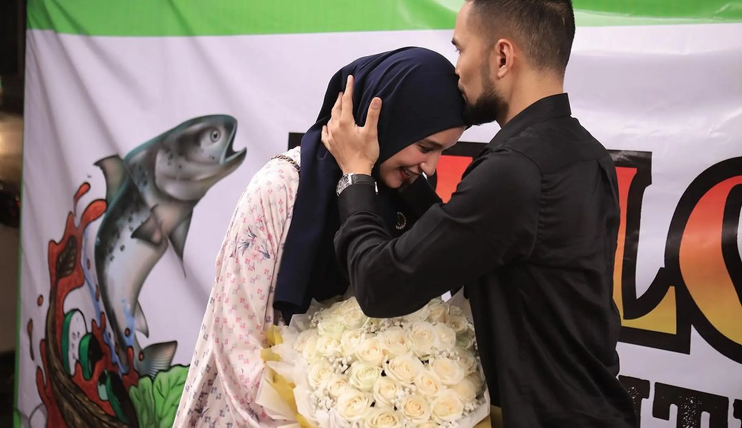 6 Gaya Shireen Sungkar dan Tengku Wisnu Rayakan Anniversary Pernikahan dengan Dinner Romantis di ...