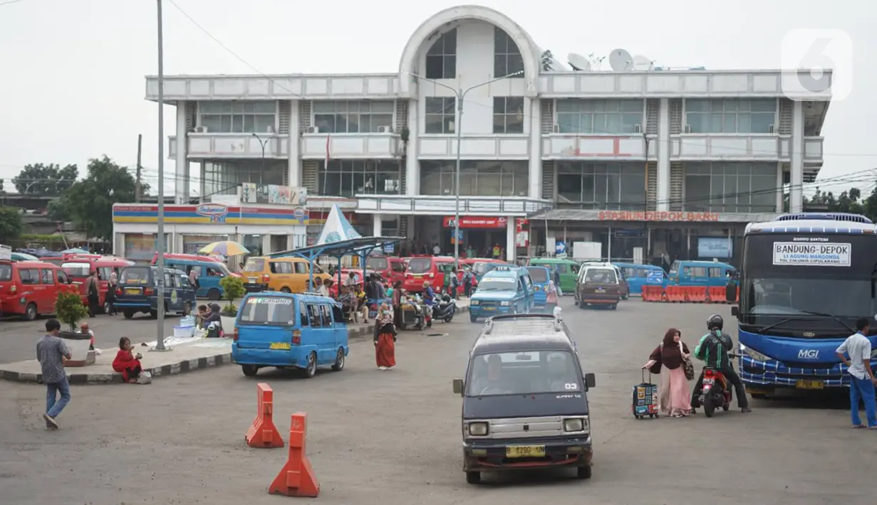 FOTO: Retribusi Terminal Depok Capai Hampir Rp 1,3 M - Foto Liputan6.com