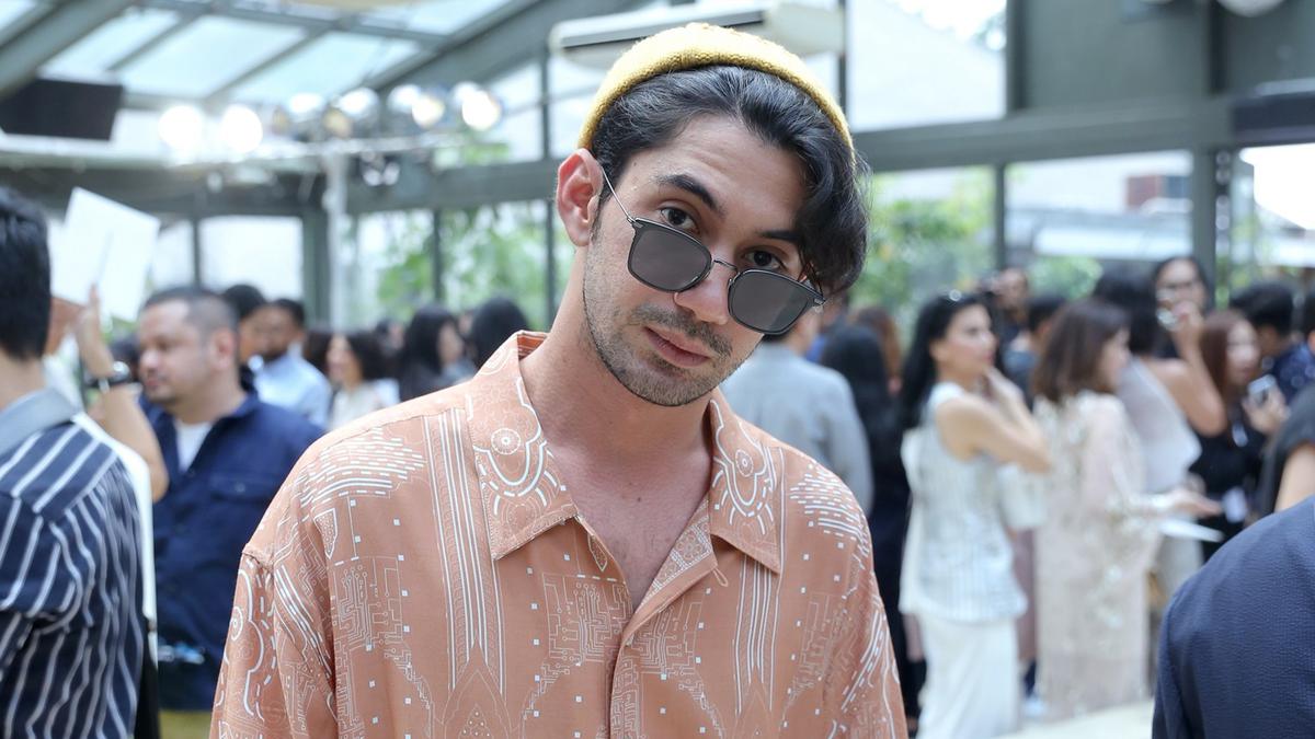 Reza Rahadian Sebut 3 Peran Ini Mengubah Kariernya - ShowBiz Liputan6.com