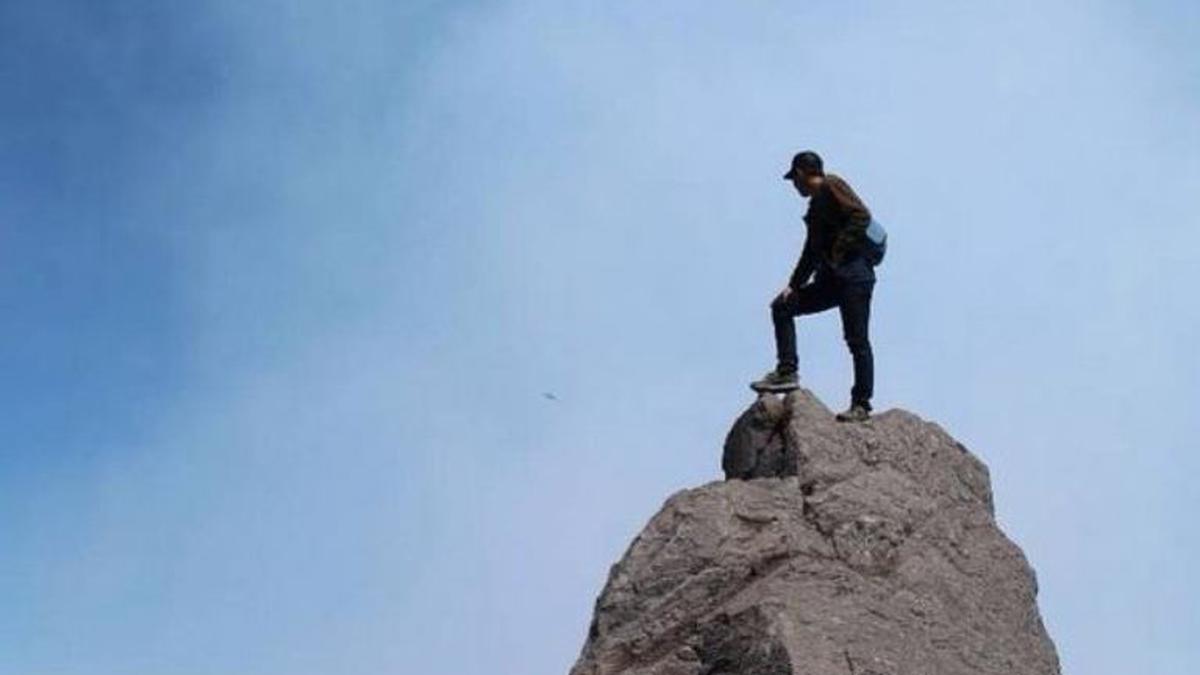 Kenali Puncak Garuda, Tempat Jatuhnya Erri Yunanto