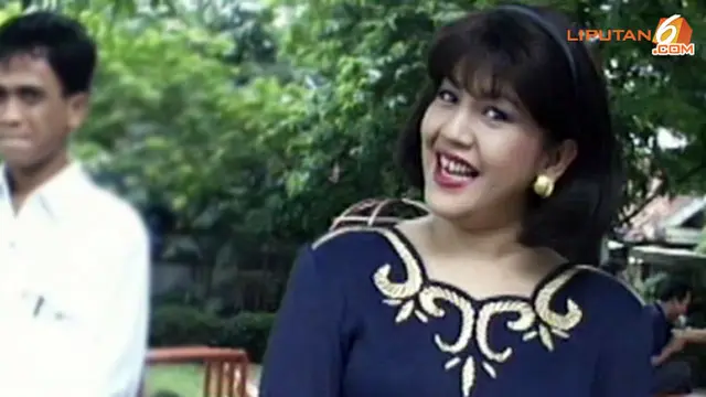 Ully Artha Selalu Bilang Ingin Berhenti Merokok - ShowBiz Liputan6.com