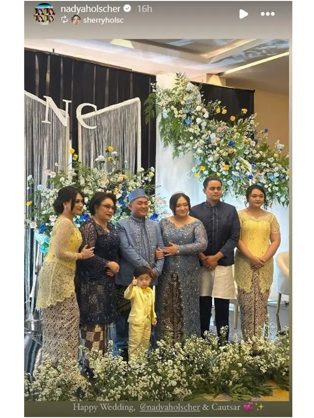 6 Potret Nathalie Holscher di Pernikahan Sang Adik, Memukau Pakai Kebaya Kuning - Hot Liputan6.com