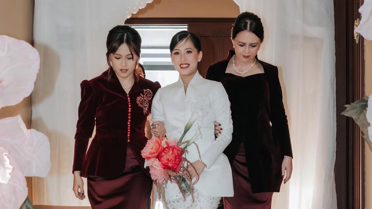 Dampingi Sang Adik Adhisty Zara ke Pelaminan, Hasyakyla Utami Tampil ...