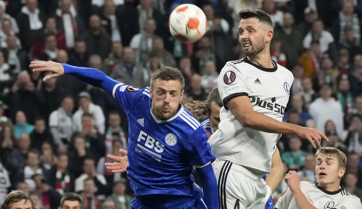 FOTO: Leicester City Terkapar di Markas Legia Warszawa - Foto Liputan6.com