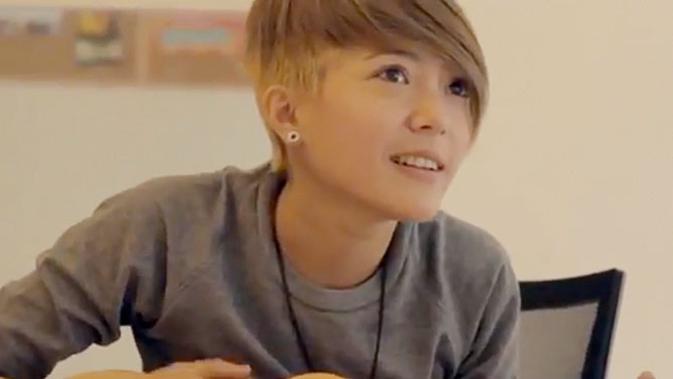 ‎Poppy Sovia Ingin Jadi Orangtua Tunggal - ShowBiz Liputan6.com