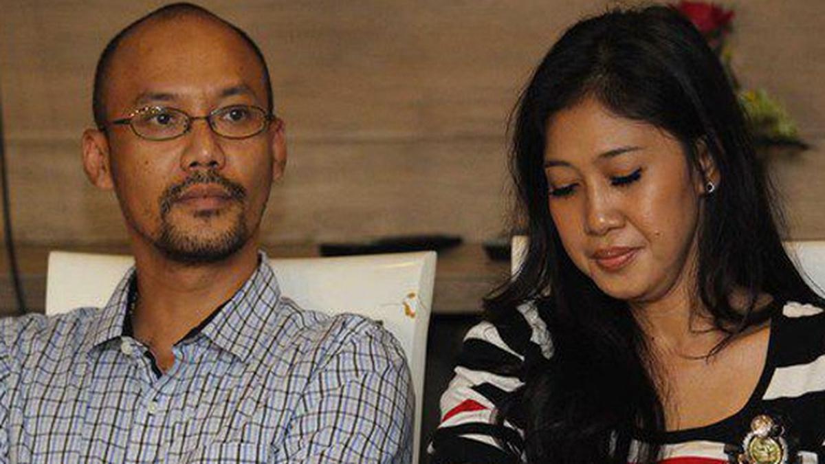 Hot News: Perseteruan Yoyo Padi Dan Erie Susan - Lifestyle Fimela.com