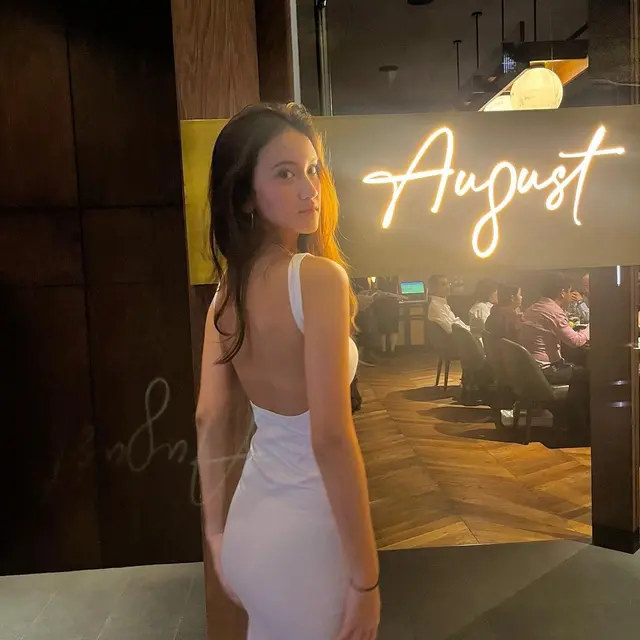 Gaya Menarik Harleyava Princy, Anak Ferry Maryadi yang Kerap Mencuri ...