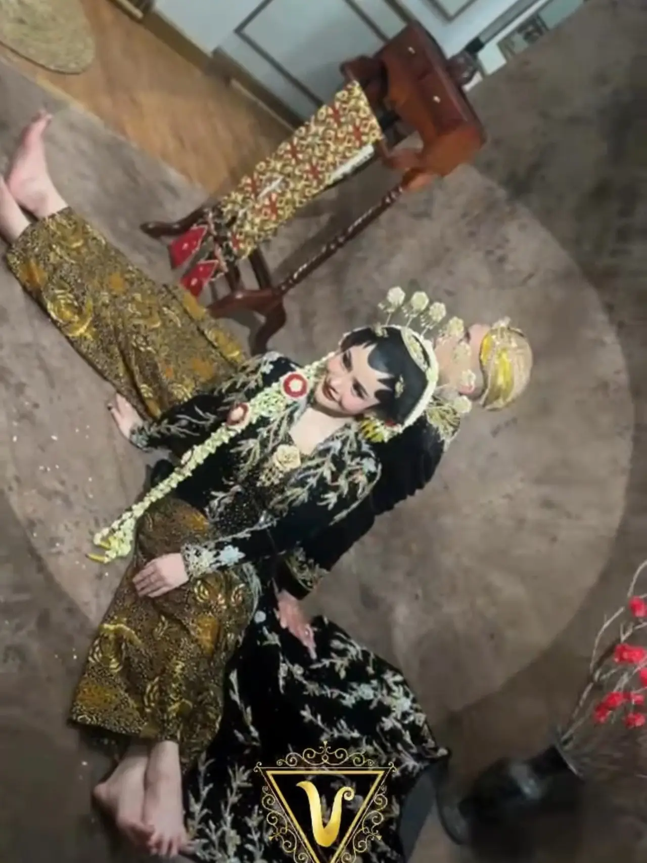 10 Potret Mawar Afi Pakai Gaun Jawa-Sunda di Prewedding, Serasi Bareng ...